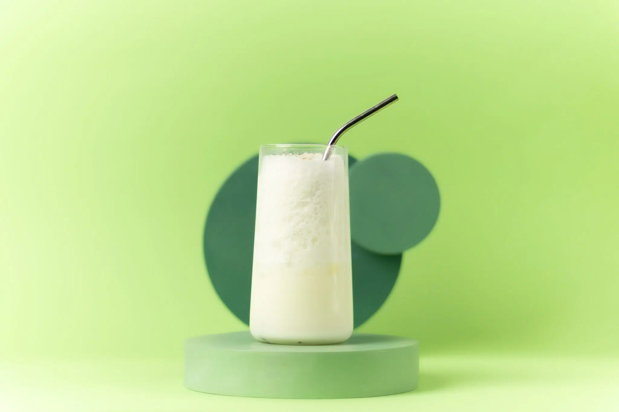 Batida de Coco Cocktail Recipe by DrinksWorld