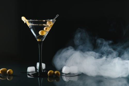 How to Handle Dry Ice in Cocktails: Safety, Style, and Smoke!