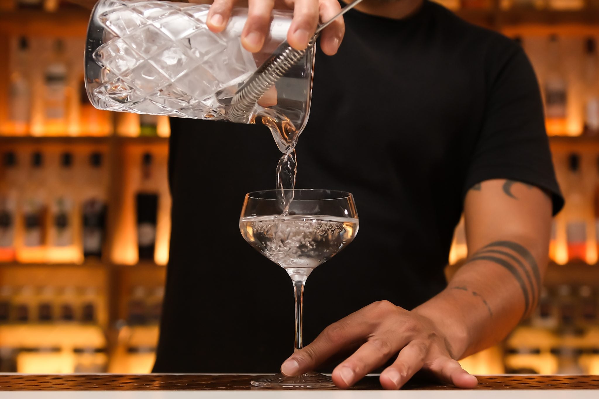 Dry Martini Cocktail Recipe by DrinksWorld