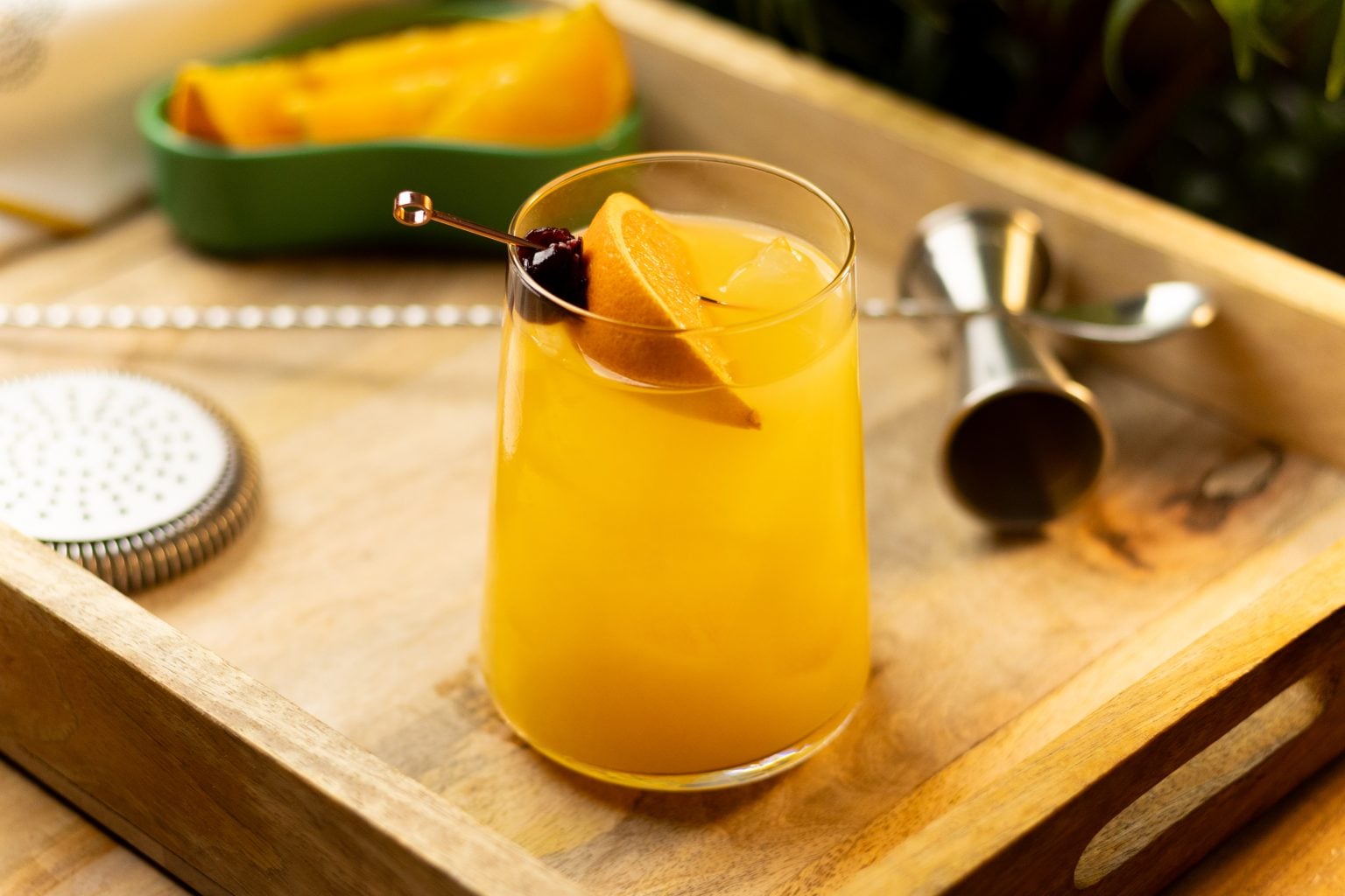 Fuzzy Navel Cocktail Recipe by DrinksWorld