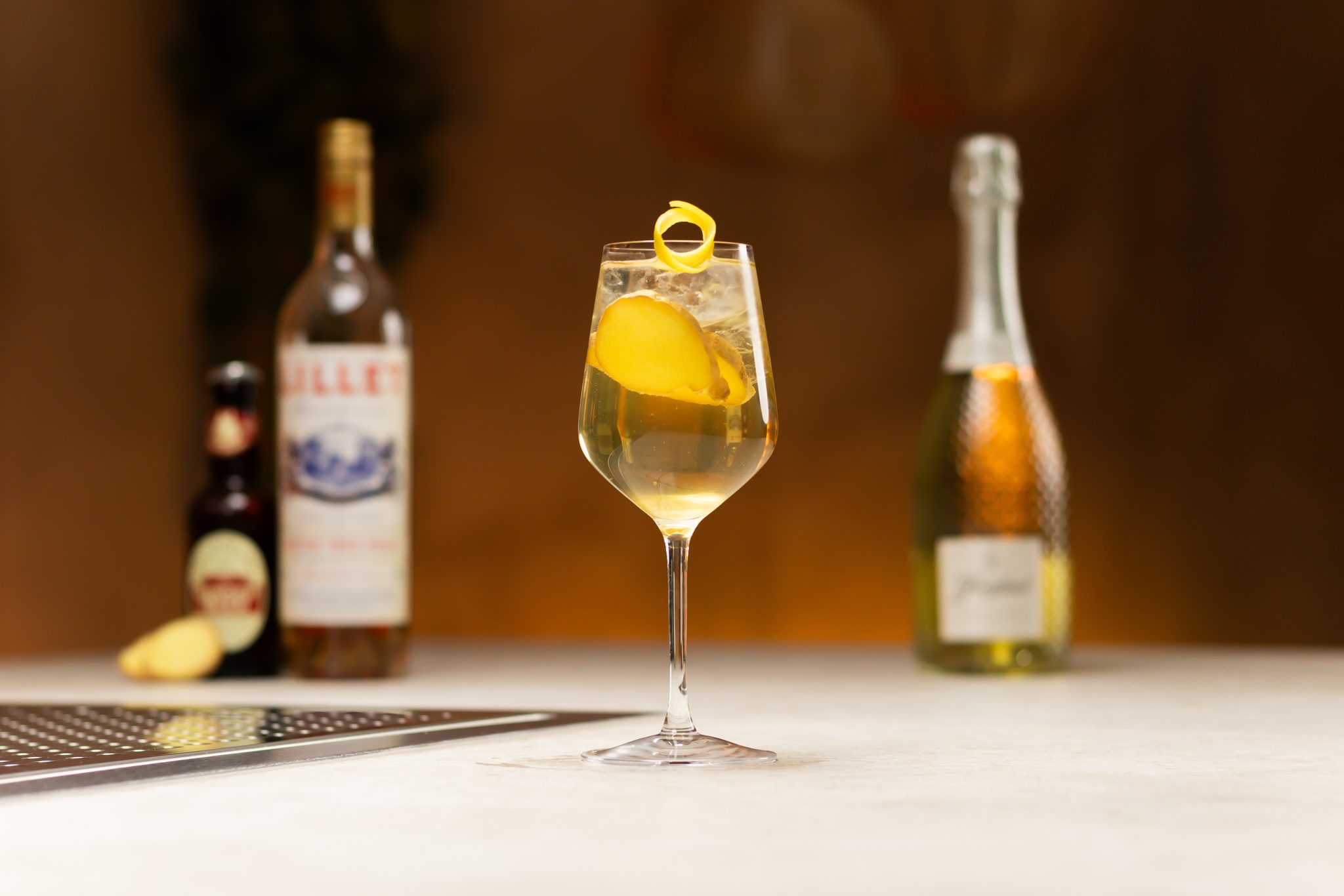 Ginger Spritz Cocktail Recipe by DrinksWorld