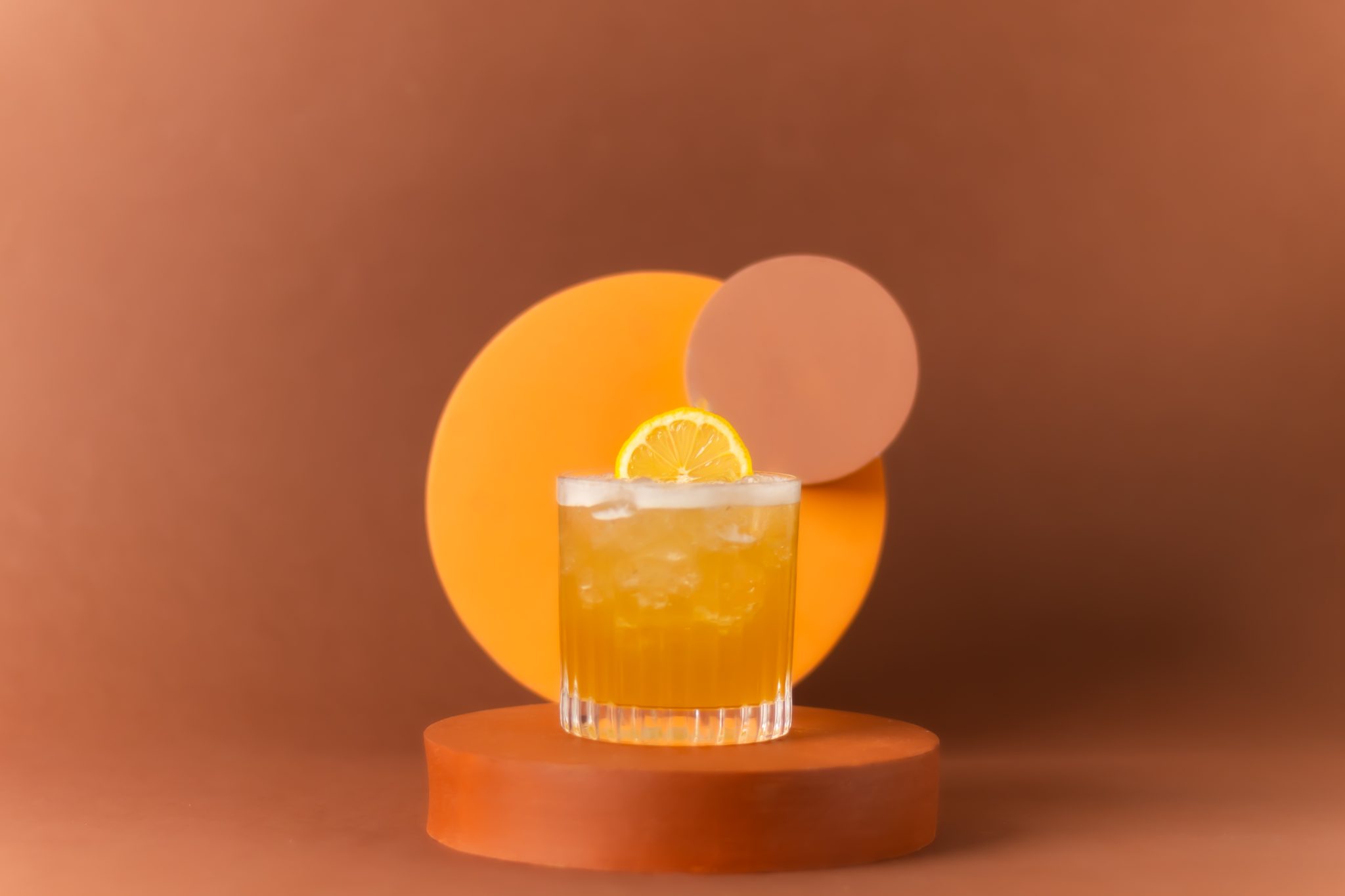 Gold Rush Cocktail Recipe by DrinksWorld