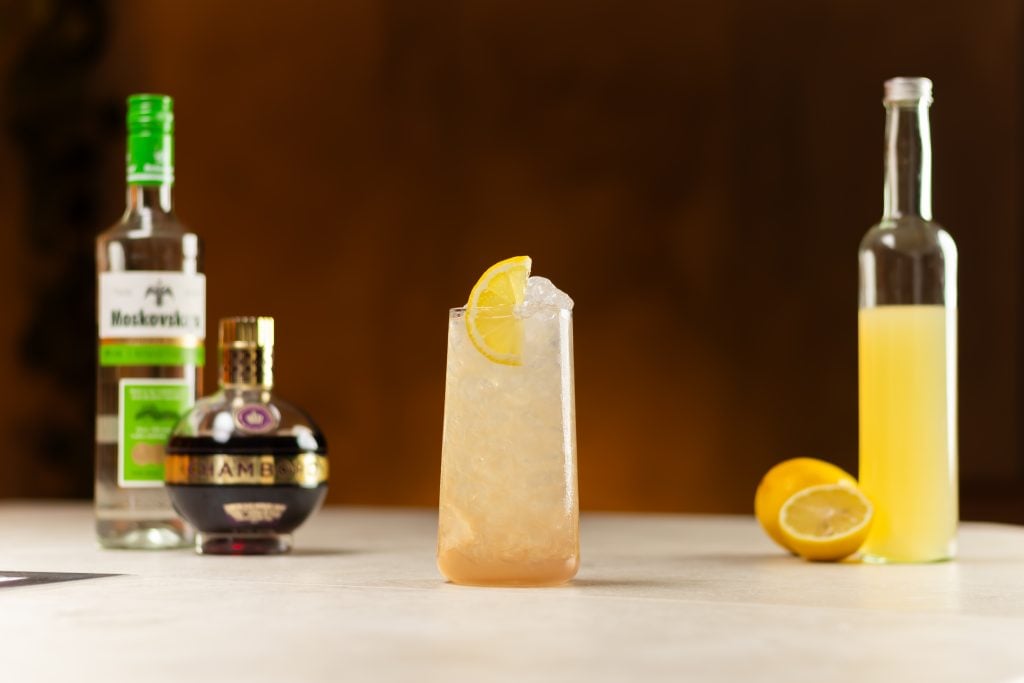 Honey Deuce Cocktail Recipe by DrinksWorld