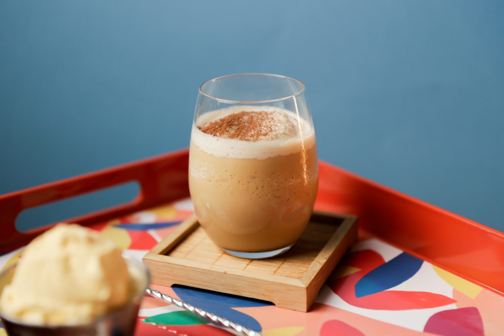 Hummer Cocktail Recipe by DrinksWorld