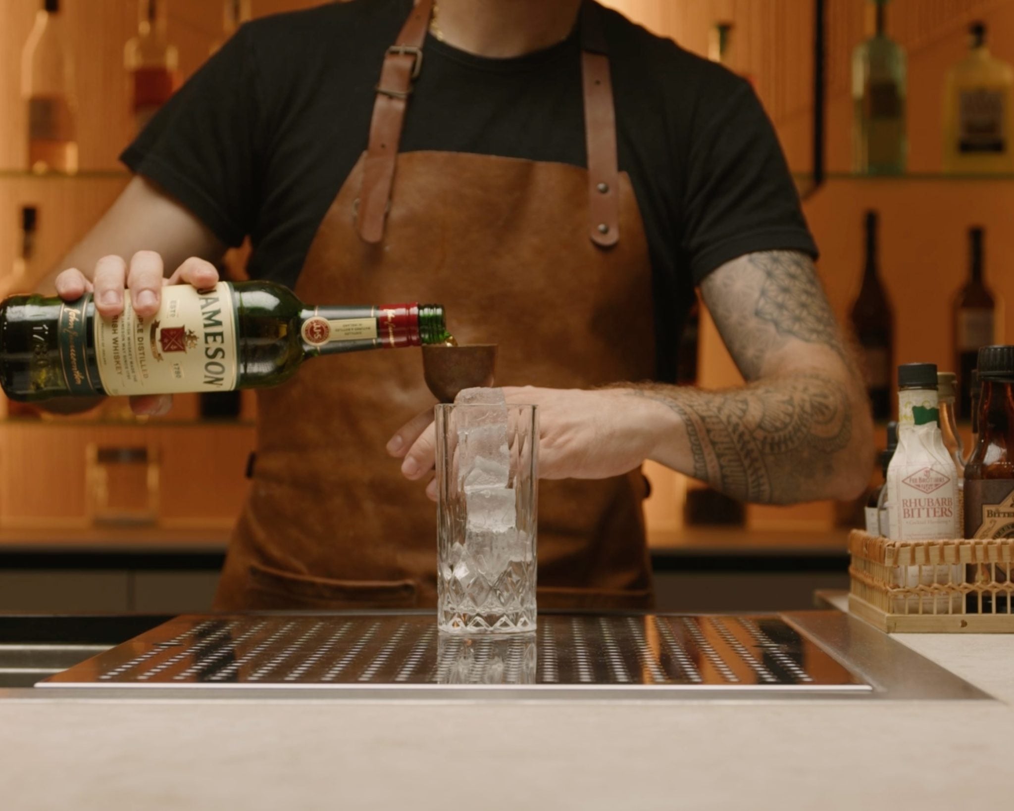 Jameson and Ginger Cocktail Recipe by DrinksWorld