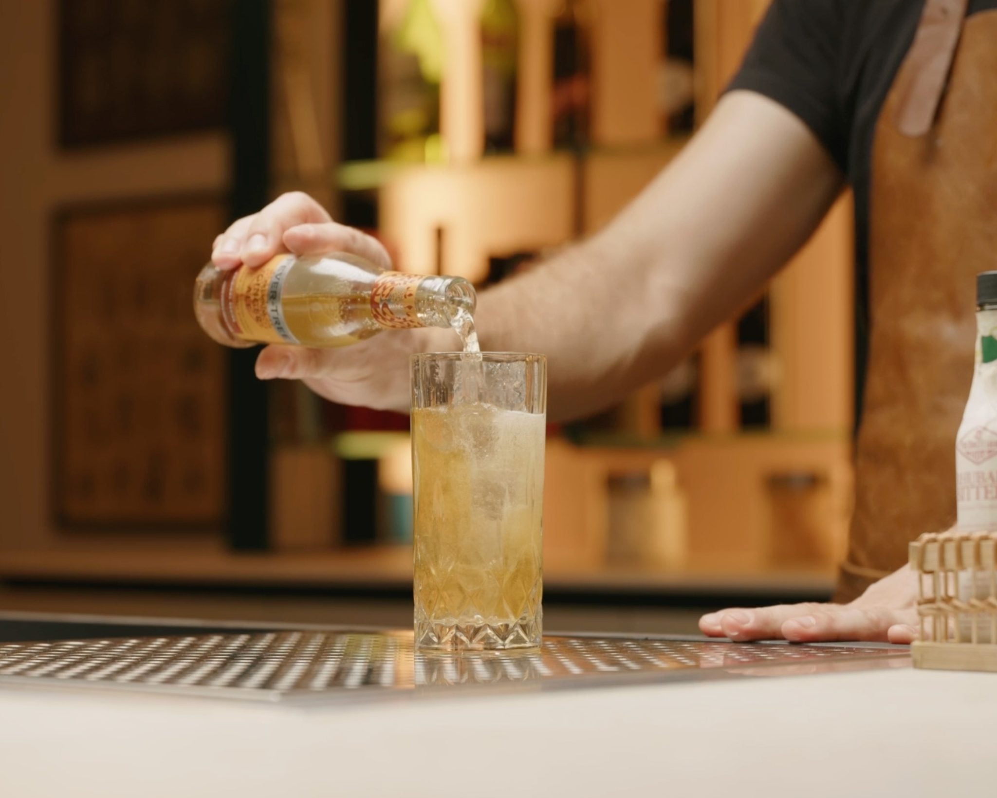 What to Mix with Whiskey? 10 Good Whiskey Mixers