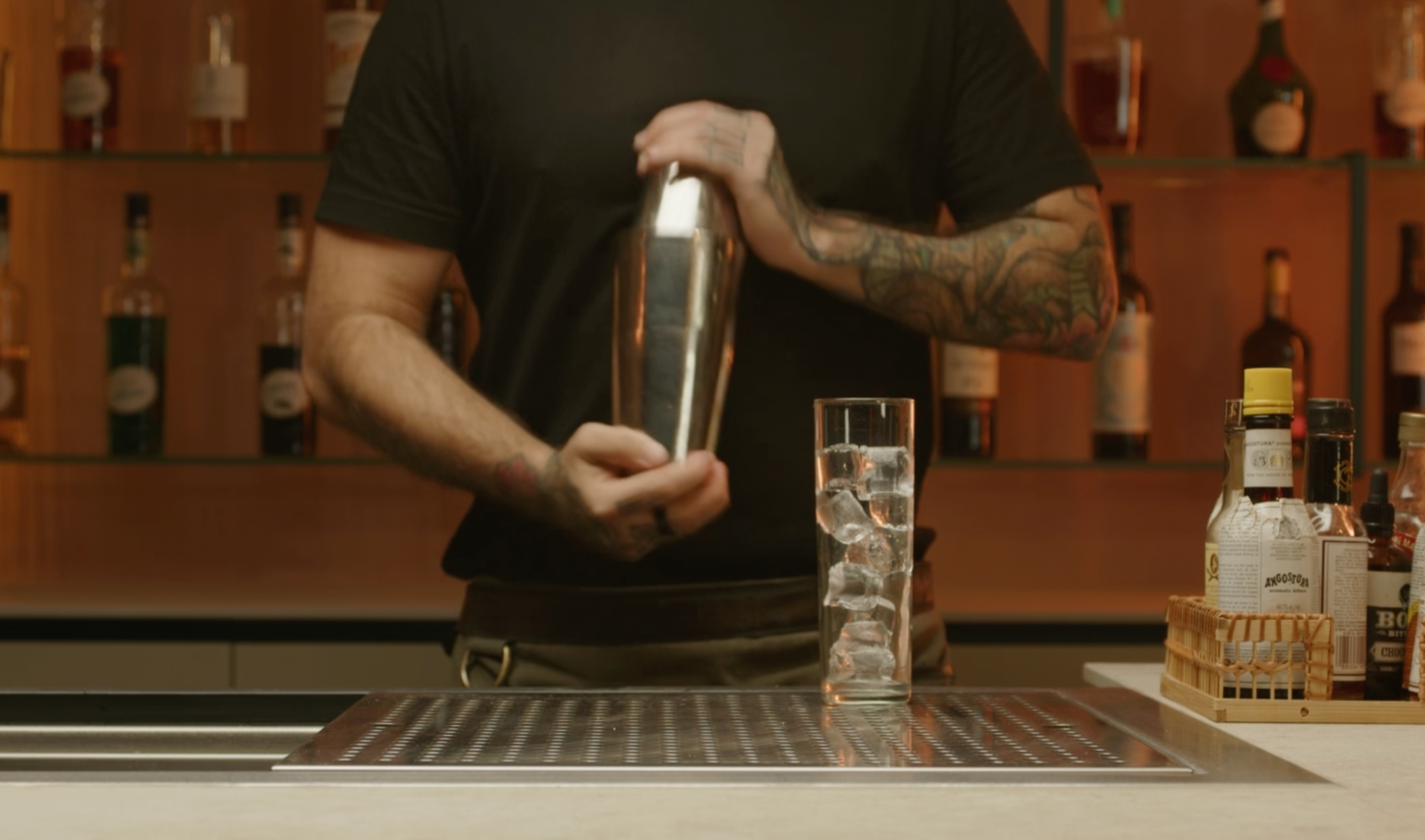 Jenever Collins Cocktail Recipe by DrinksWorld