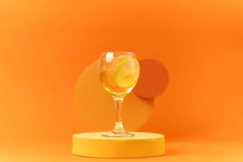 Lillet Tonic Cocktail Recipe by DrinksWorld