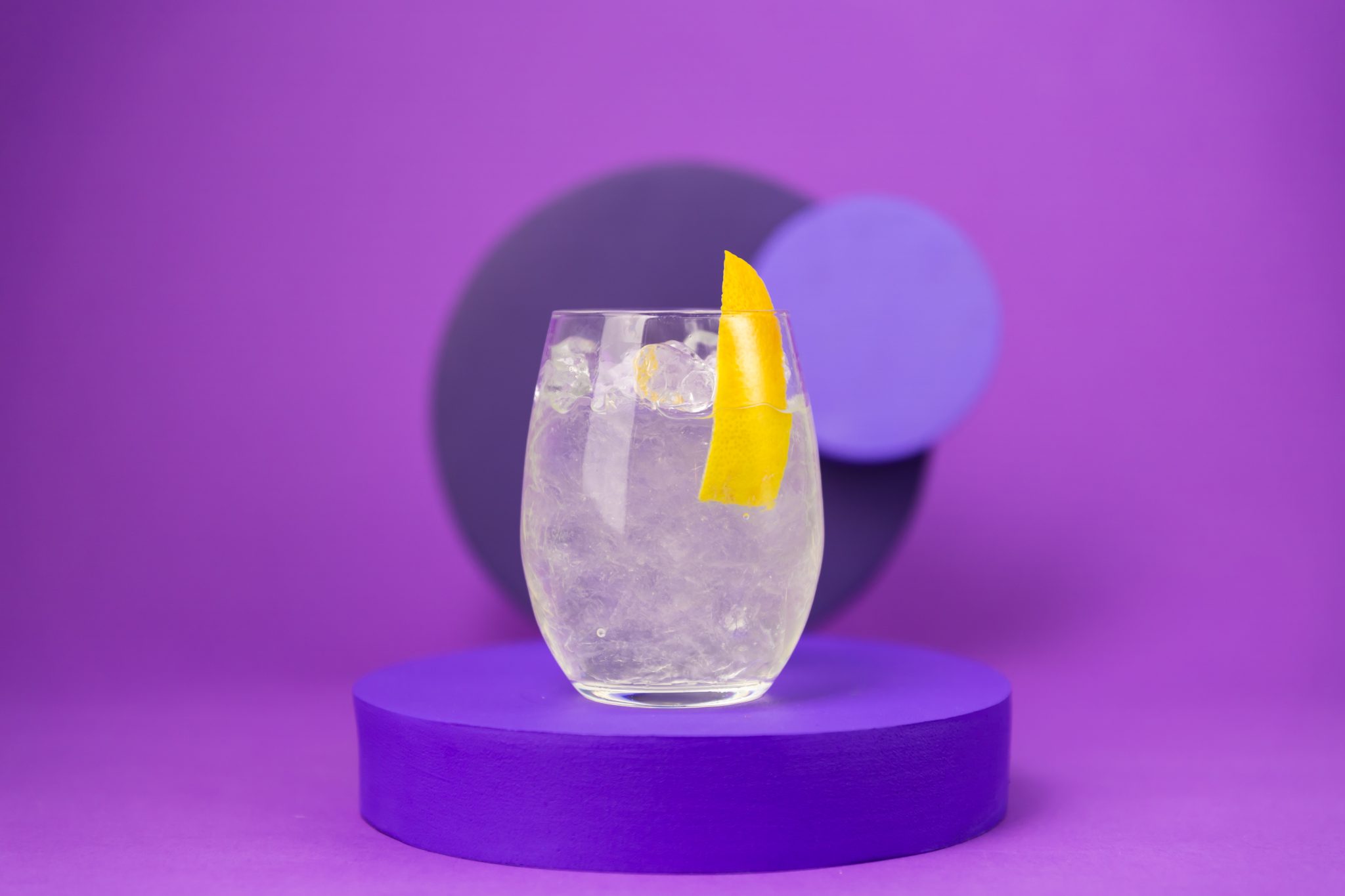 London Fog Cocktail Recipe by DrinksWorld