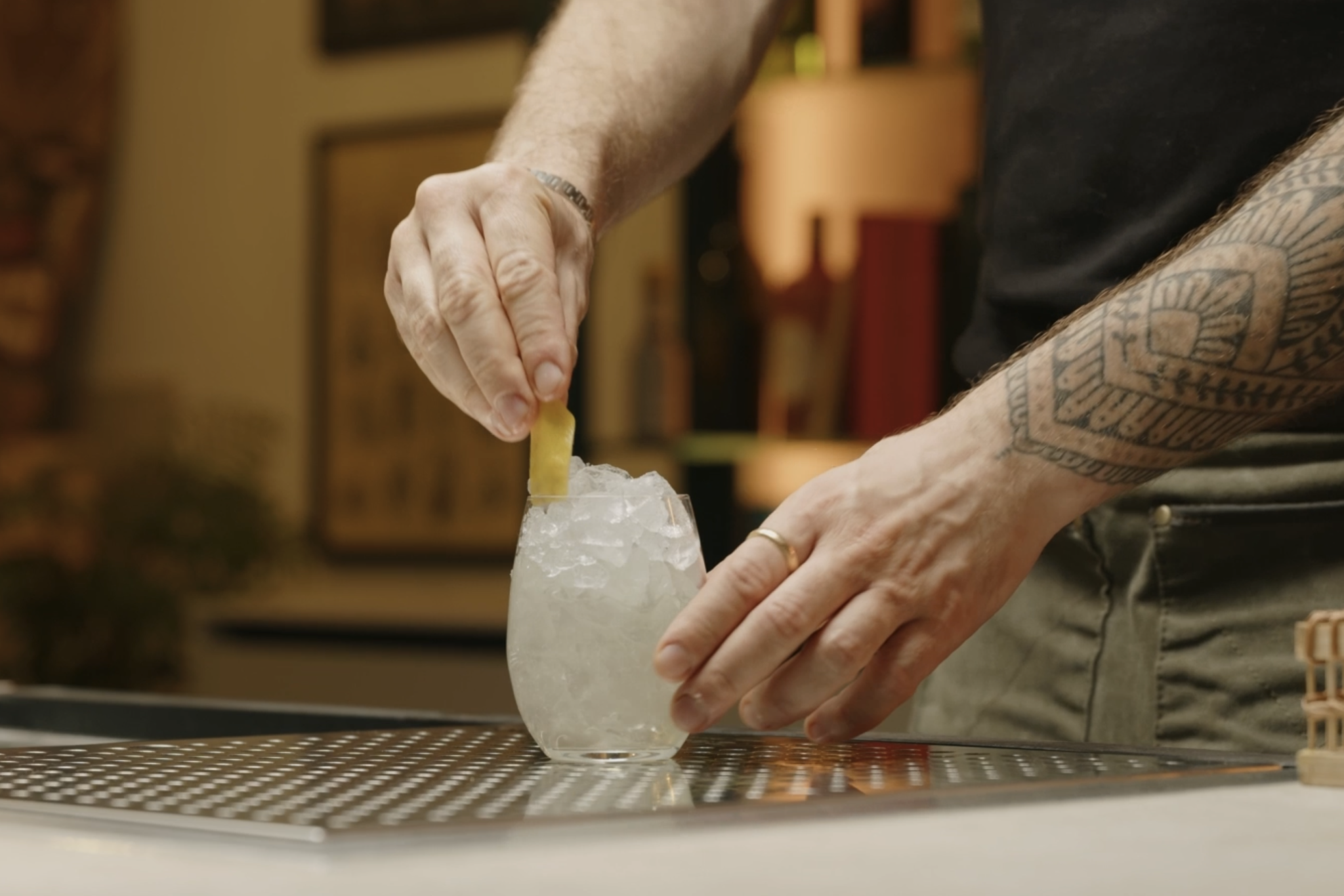 London Fog Cocktail Recipe by DrinksWorld
