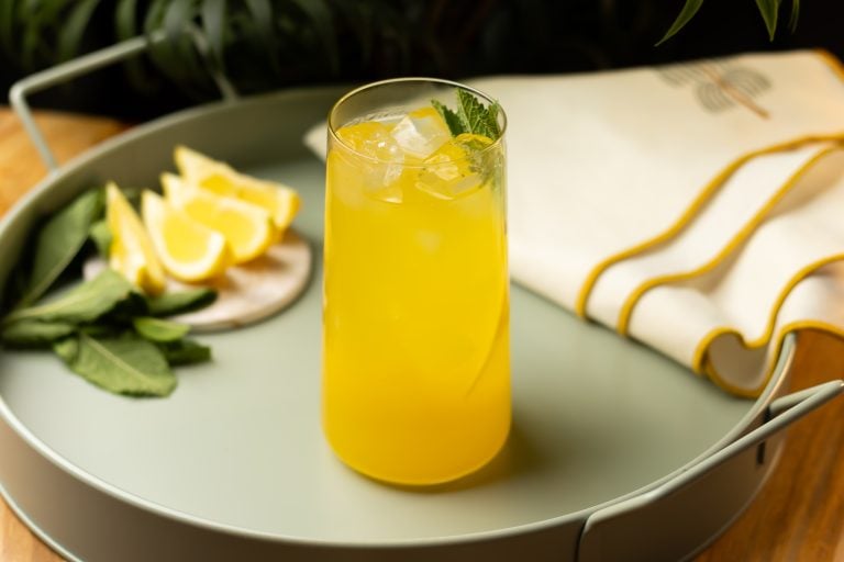 23 Collins Cocktails and Recipes to Know - DrinksWorld