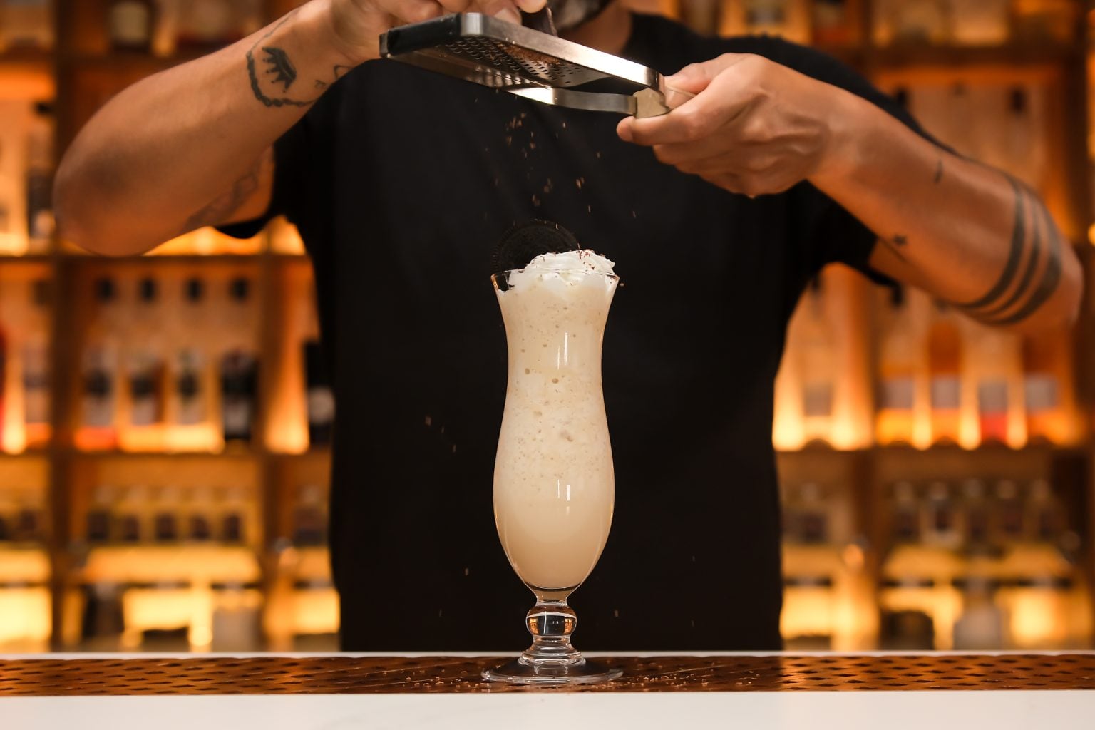 Guide to Cocktail Garnishes – Types and How To Make