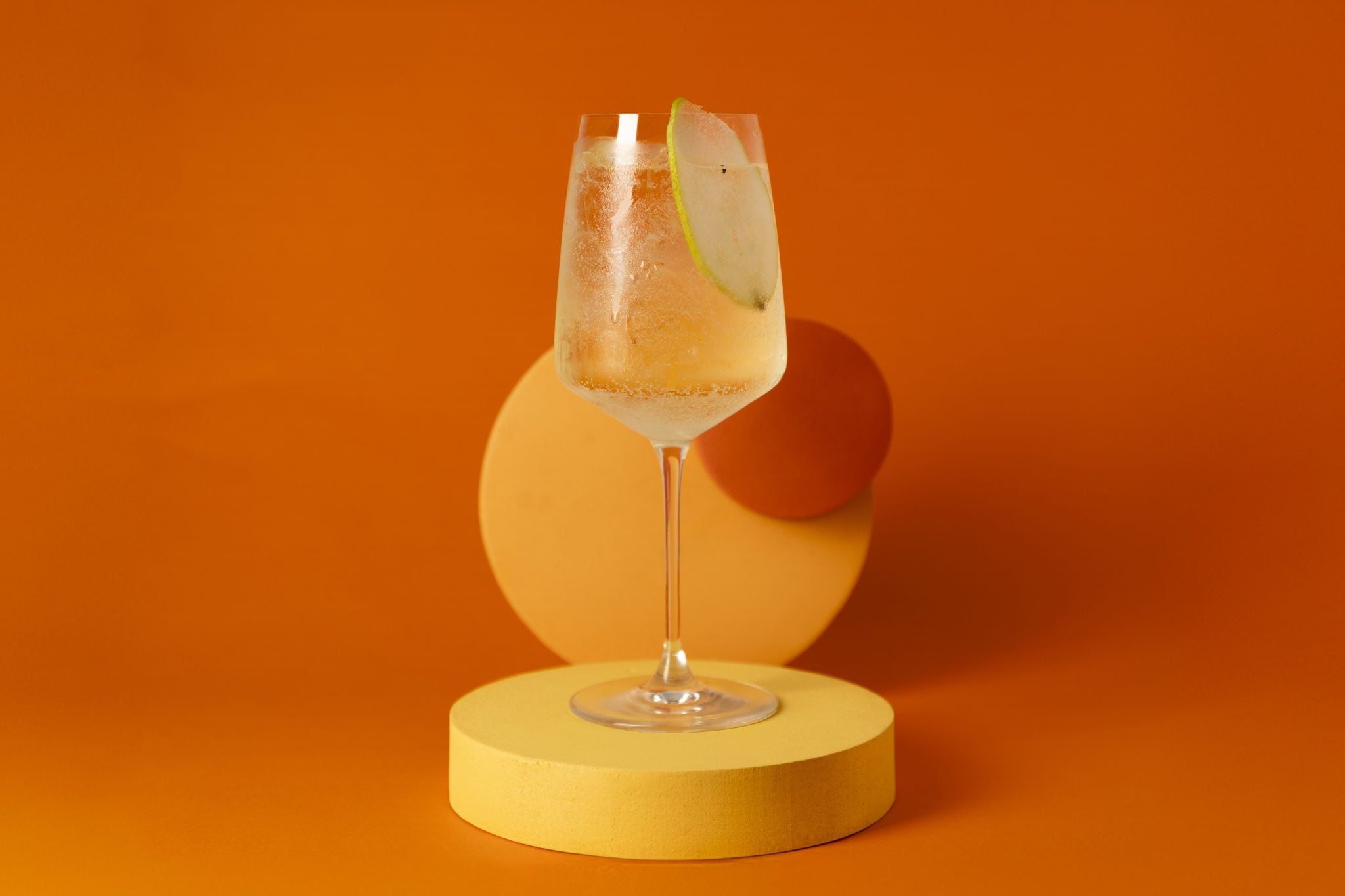 Pear Spritz Cocktail Recipe by DrinksWorld