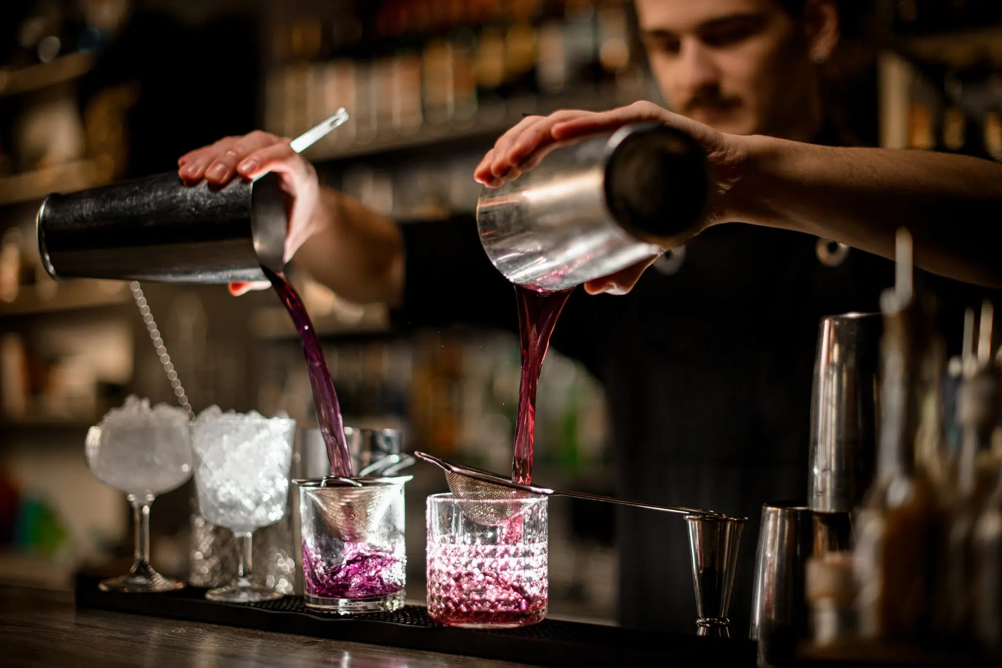 How To Become A Bartender – With No Experience