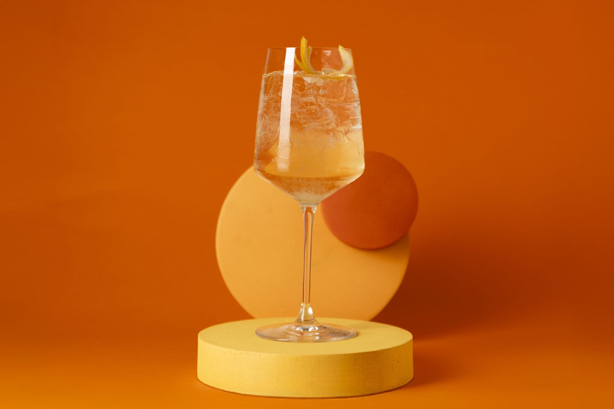 Ruby Red Spritz Cocktail Recipe by DrinksWorld