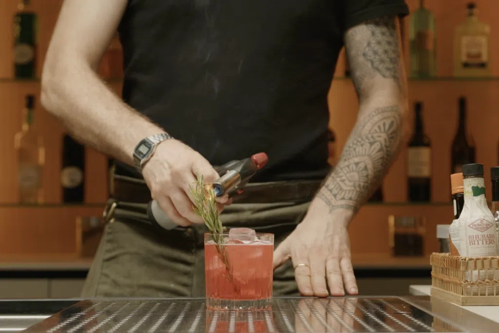 How to Make Smoking Cocktails - Add Flair to Your Drinks