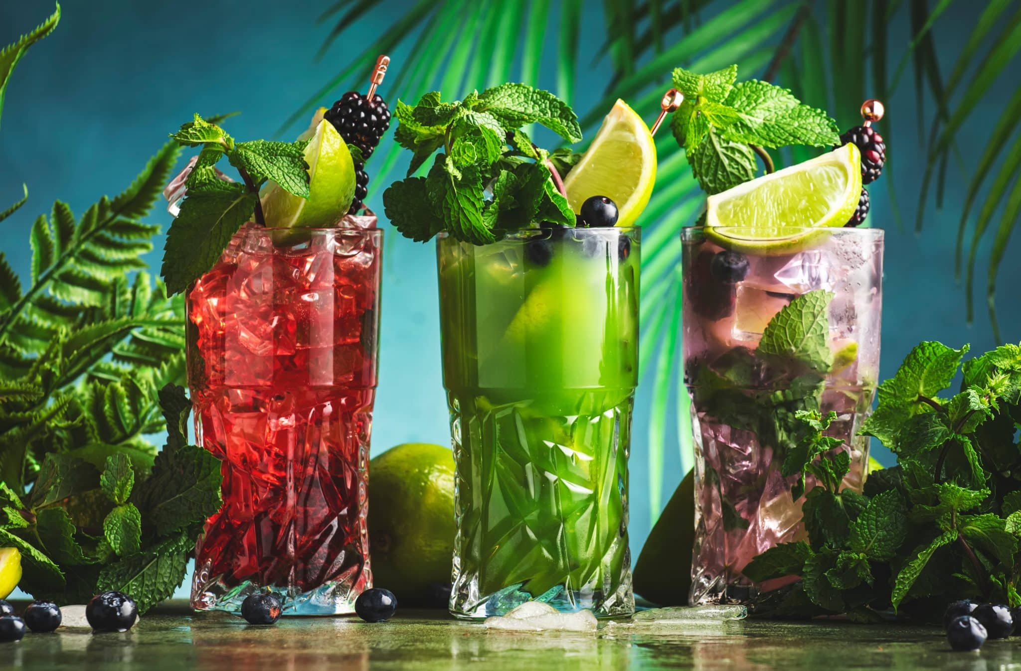 45 Highball Cocktails and Drinks to Make in Your Home Bar - DrinksWorld