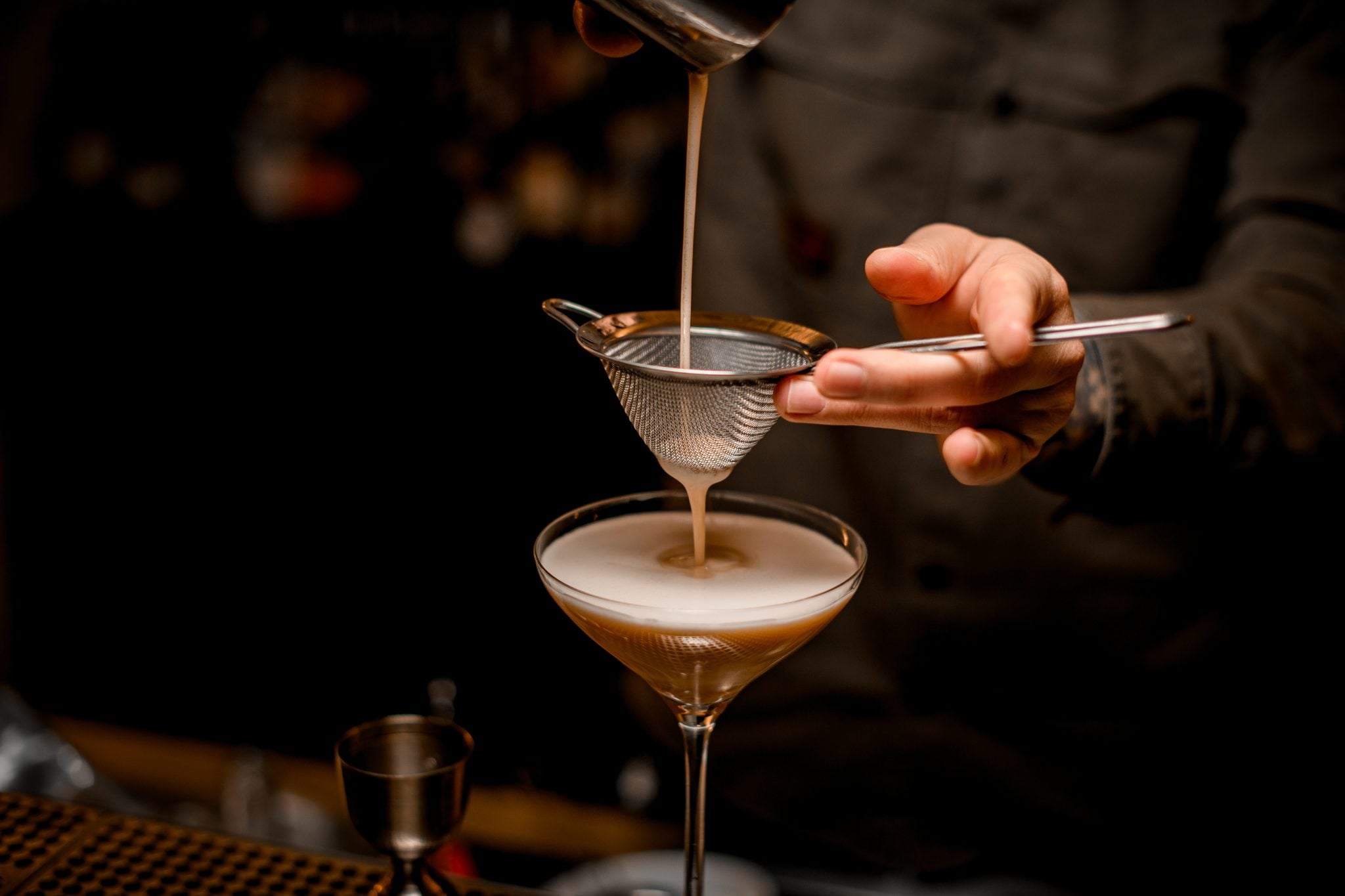 From Luxury to Commonplace: Ice's Fascinating History - DrinksWorld